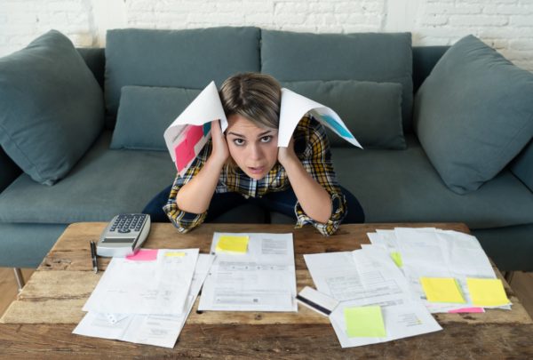 Errores que impactan tu score en el Buró de Crédito - Emprendedor