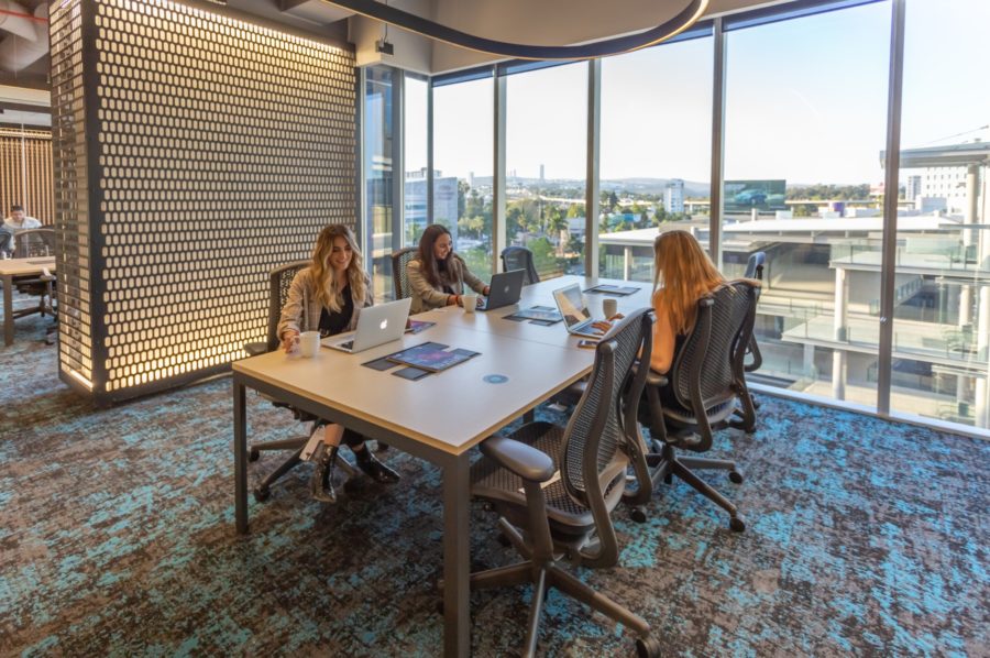 IOS OFFICES continúa su expansión: inaugura su centro de negocios ...