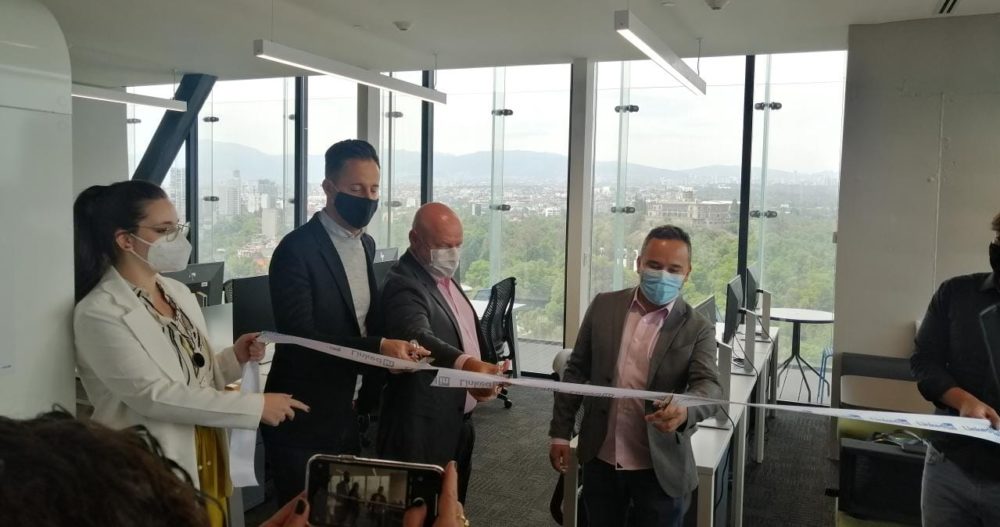 LinkedIn inaugura sus oficinas en México, la segunda en Latinoamérica ...