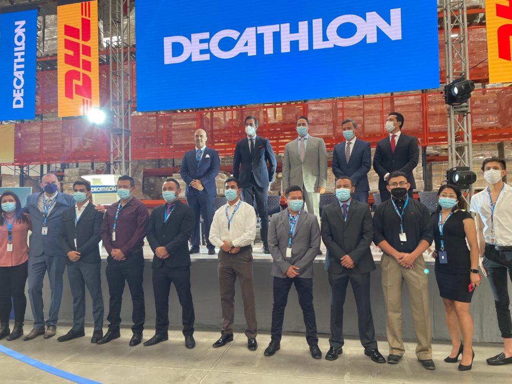 Decathlon inaugura un nuevo centro de distribución operado por DHL ...
