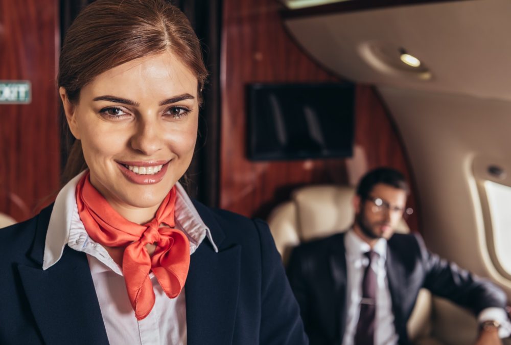 Netflix está contratando sobrecargo para sus jets privados; ofrecería 7 ...