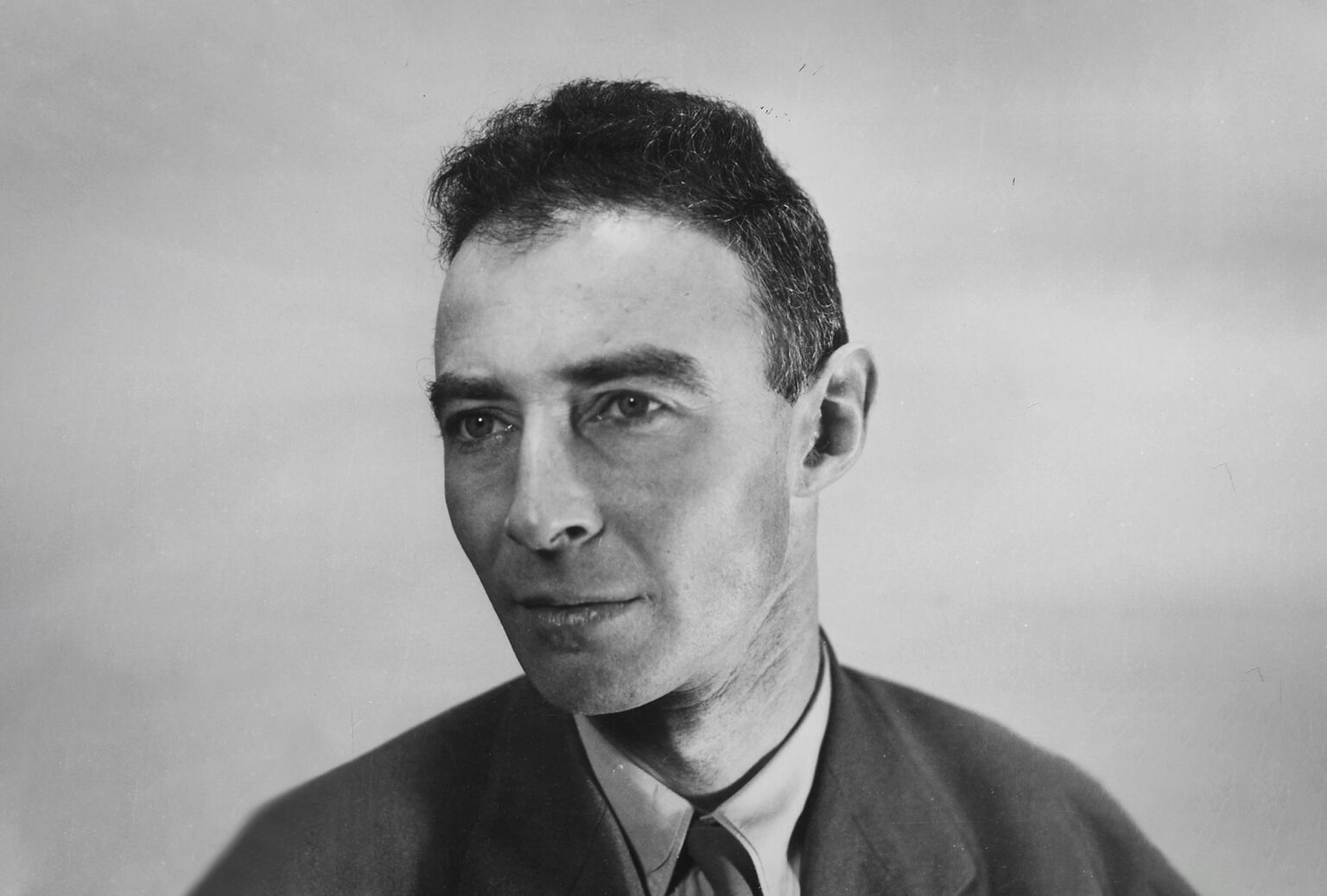 ¿Quién fue Oppenheimer? El hombre que creó la bomba atómica y luego ...