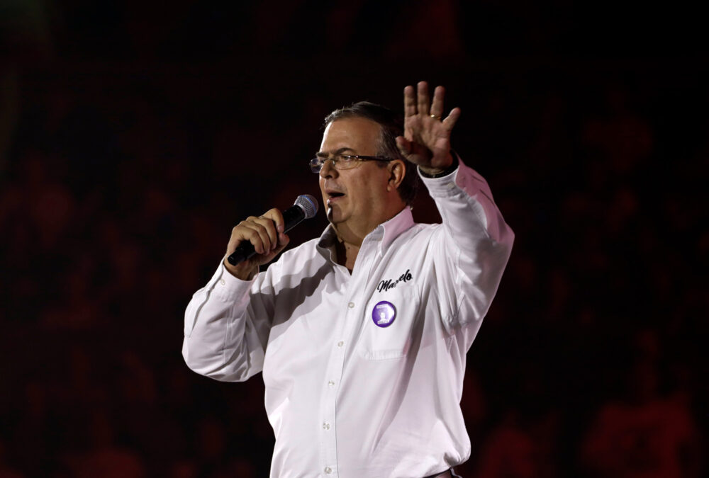 ¿Quién es Marcelo Ebrard? Biografía, origen y trayectoria profesional ...