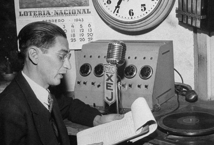 Develamos la misteriosa historia de la radio en México - Emprendedor