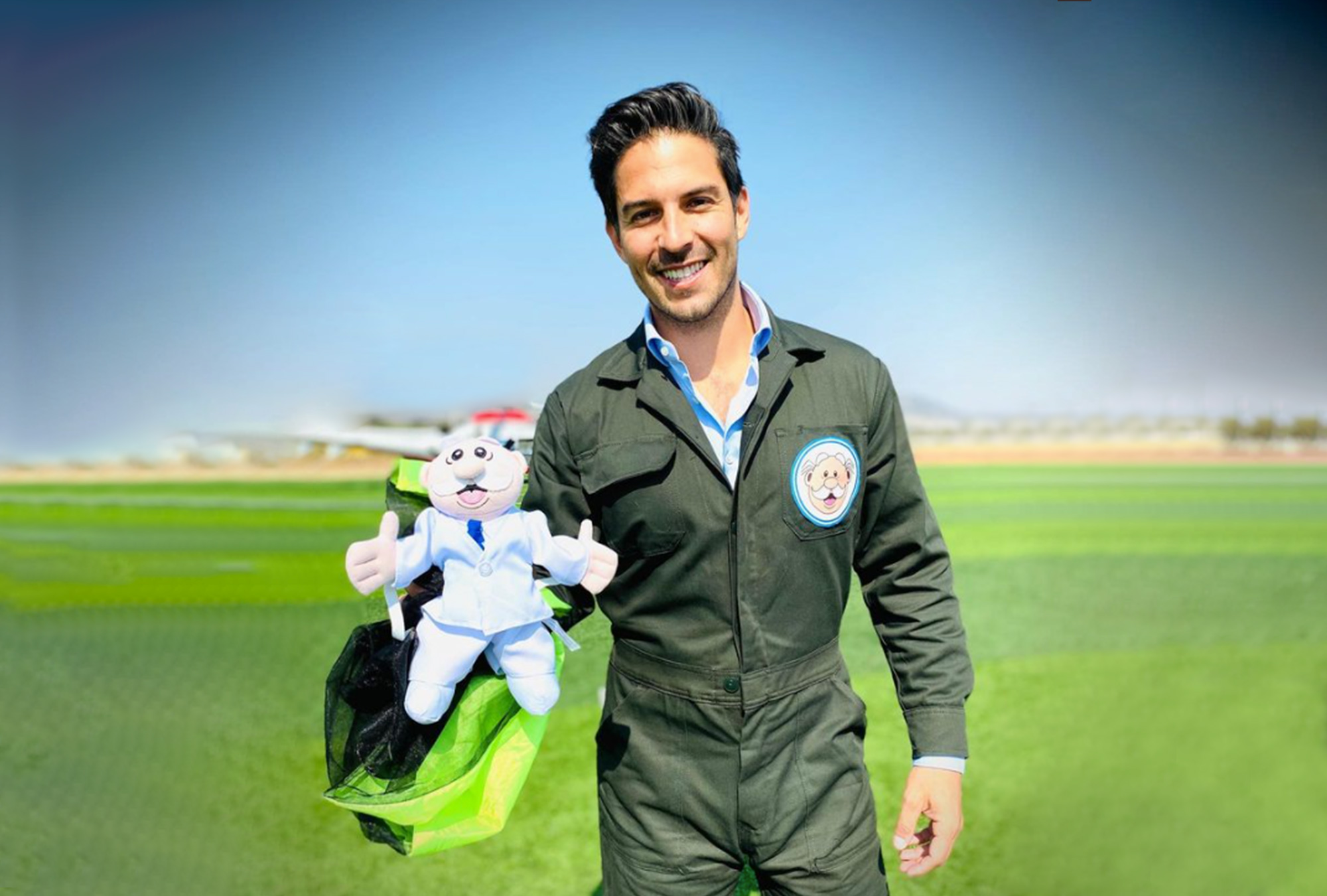 ¿Quién es Víctor González Herrera, el popular CEO de Farmacias ...