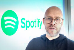 El CEO de Spotify afirma que 'el costo de producir contenido es casi ...