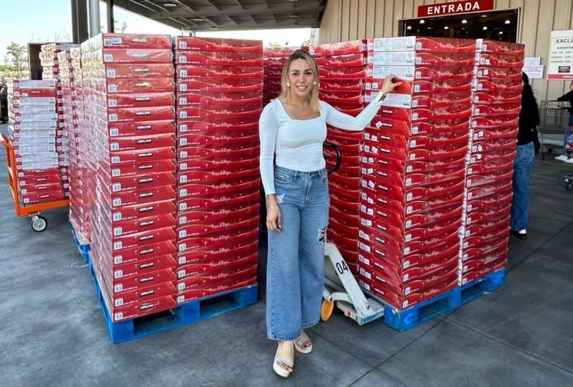La ‘Reina del Costco’ compra 1,000 Roscas de Reyes para reventa: “Me ...